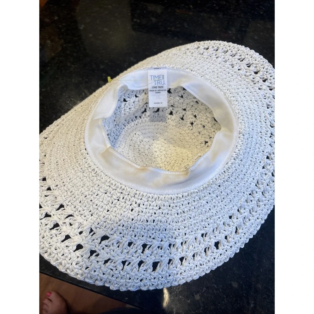 Time and Tru | Accessories | Time And Tru Womens White Floppy Sun Beach ...